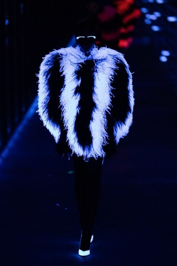 Latest 2019 Trend: Neon Dominating the Runway and the Fashion Scene ...